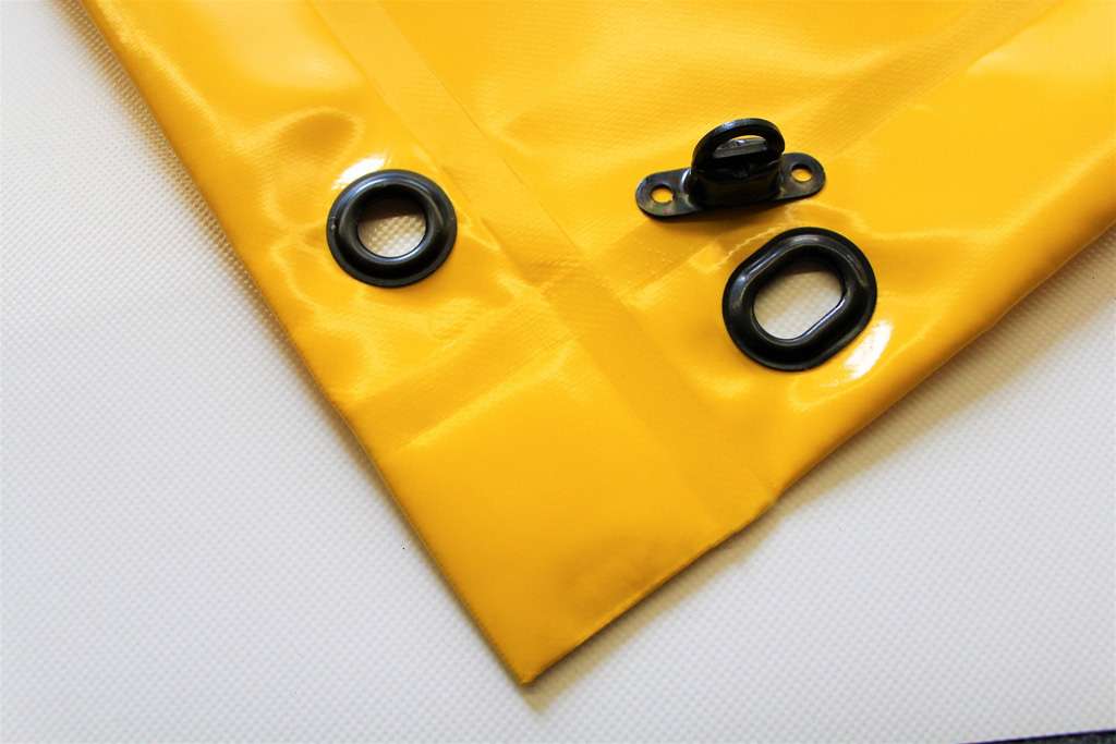 mit Saum und Ösen alle 50cm, gelb | PVC Planen nach Maß in der Schweiz
